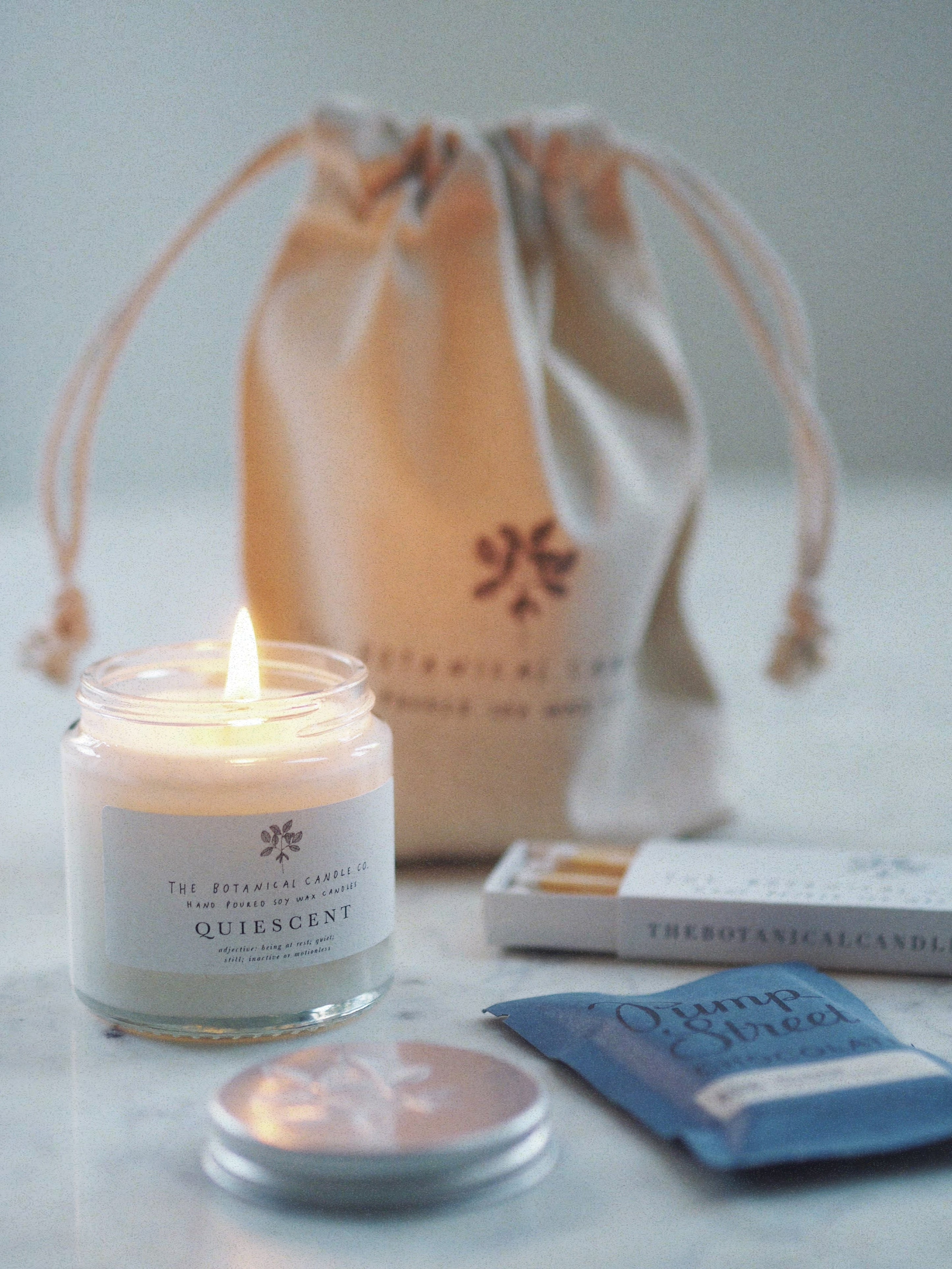 The Sweetness & Light Gift Bag – The Botanical Candle Co.