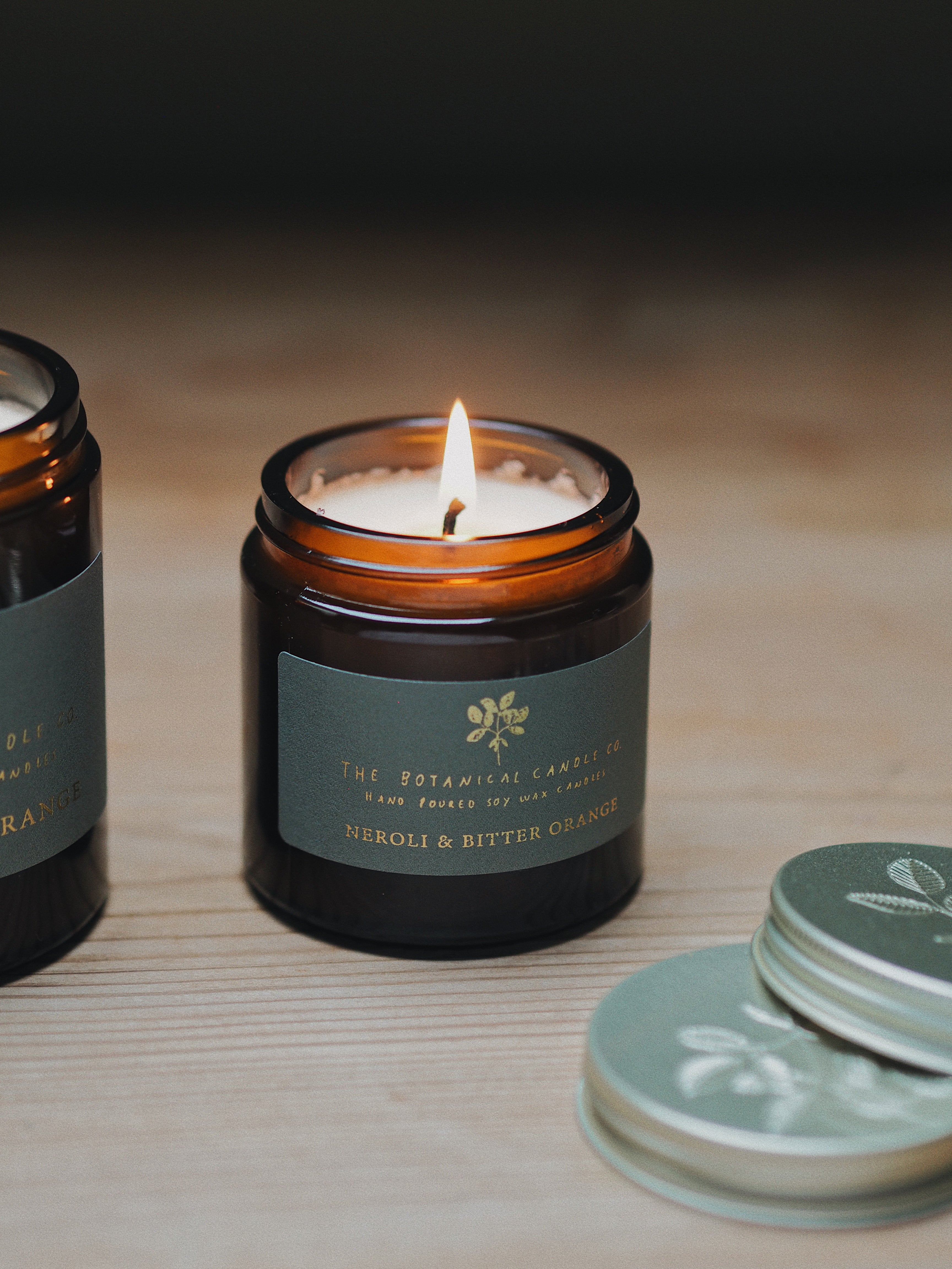 Neroli & Bitter Orange Soy Candle in Amber Jar – The Botanical Candle Co.
